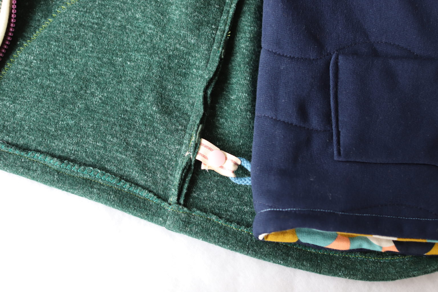 Zip-In Winterjacke aus Wolle-Hanf-Walk mit Applikationen - Lila wie Liebe