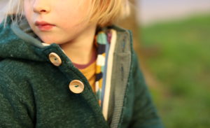 Zip-In Winterjacke aus Wolle-Hanf-Walk mit Applikationen - Lila wie Liebe